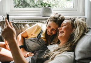 Kontakt - SBF Bostad